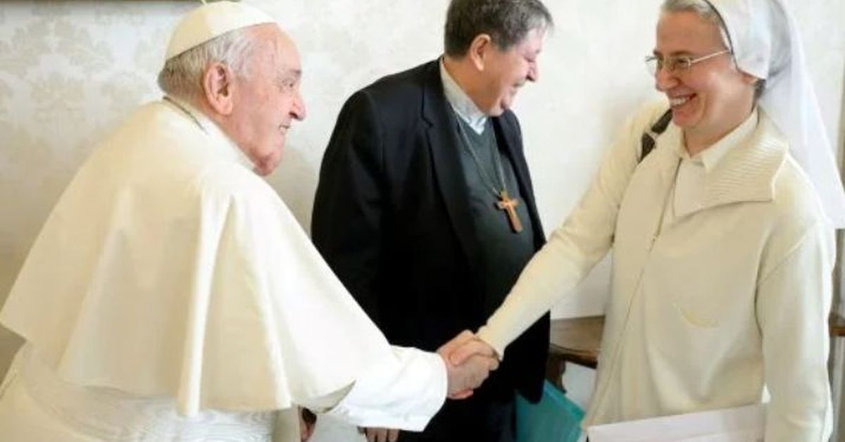 Sor Simona Brambilla: "La conversión sinodal empieza por escuchar"