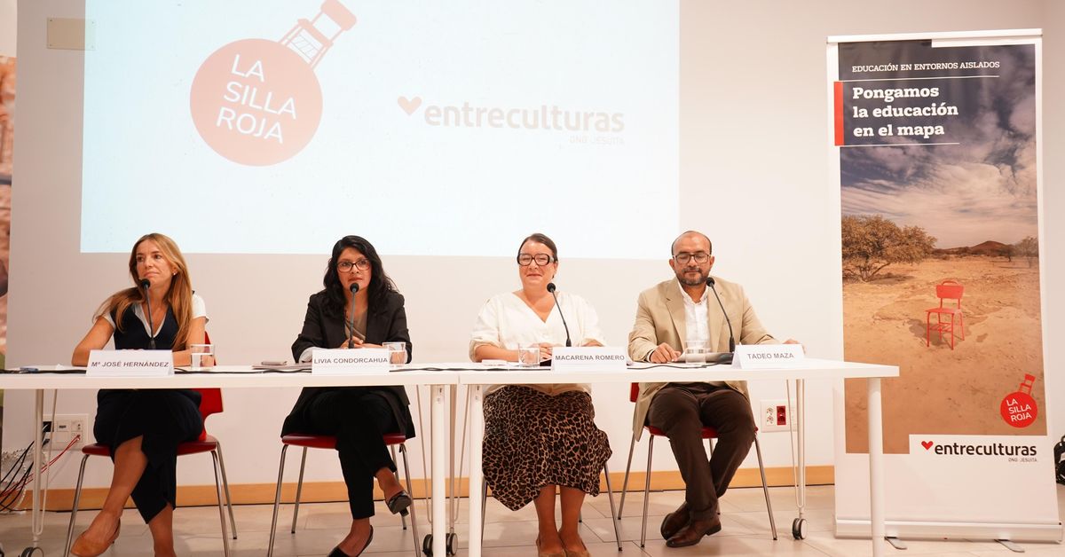 Entreculturas y su 'silla roja' por la educación: “La inmensa mayoría ...