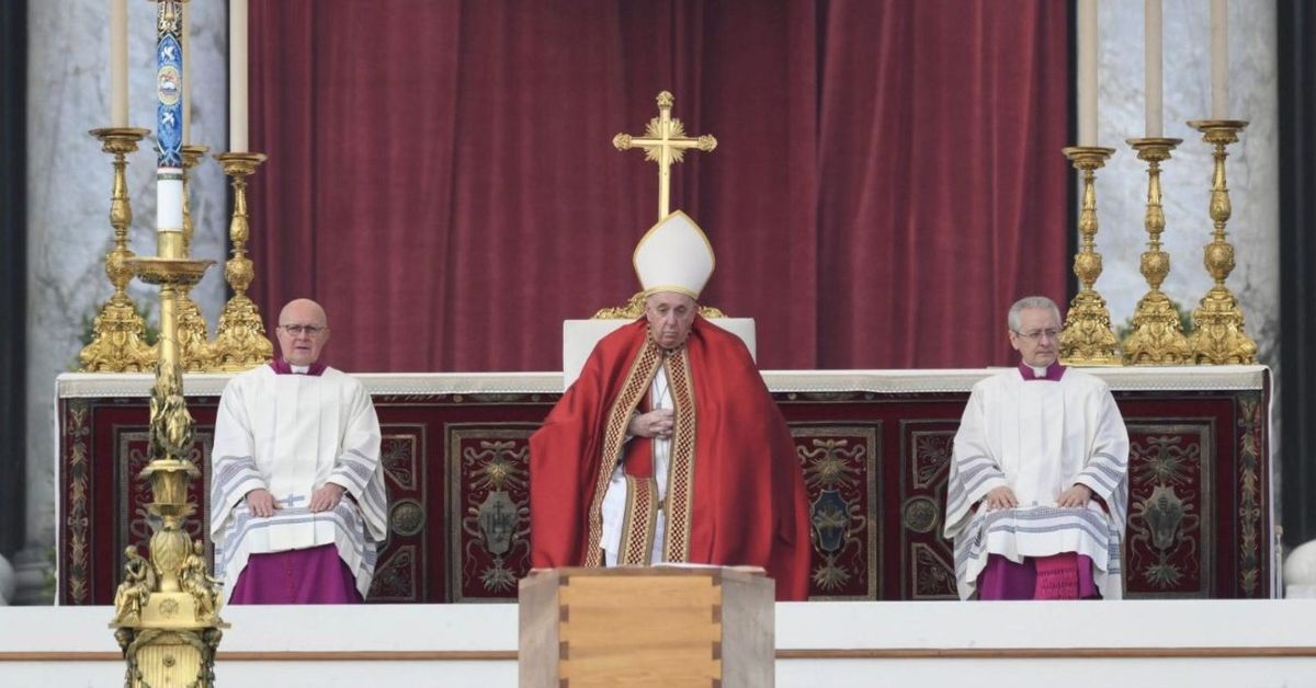 Francisco despide a Benedicto con sus propias palabras: "Apacentar ...