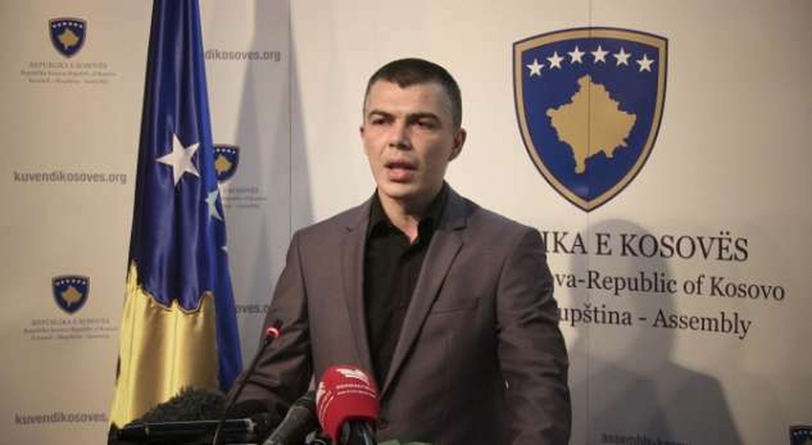 Exministro de Kosovo, contra la intolerancia religiosa en el siglo XXI