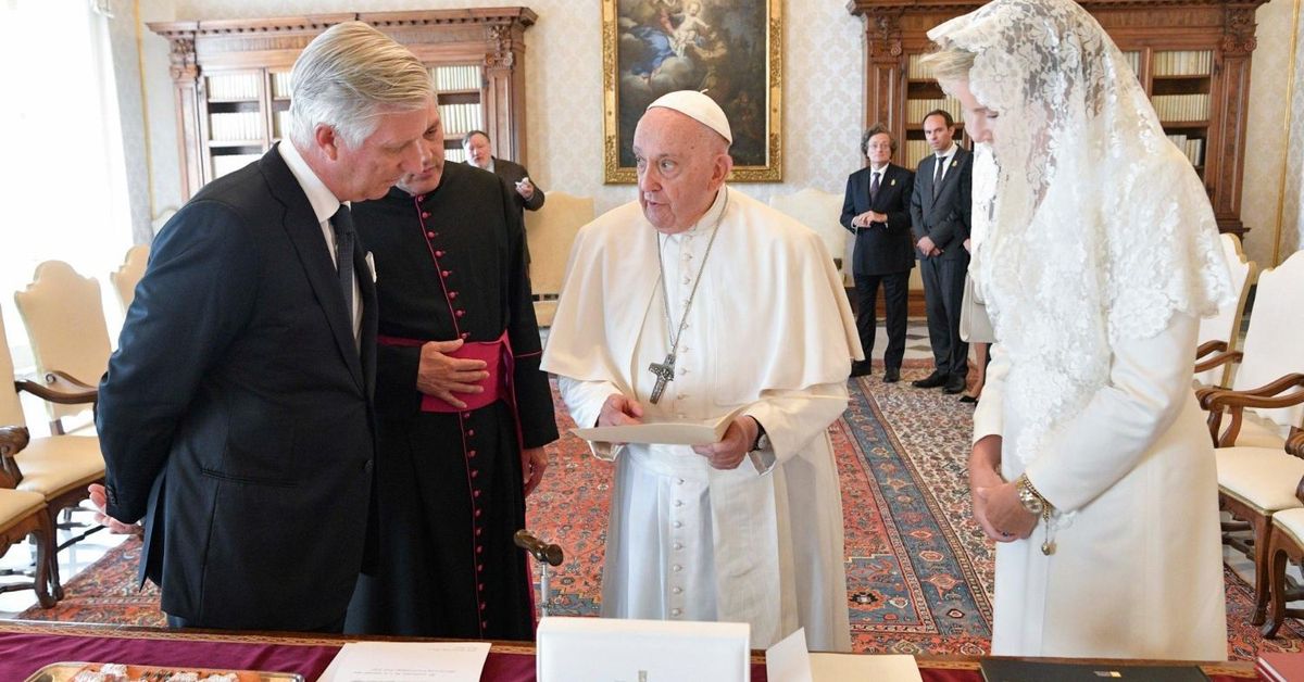 Francisco recibe al Rey Felipe de Bélgica y a la Reina Matilde