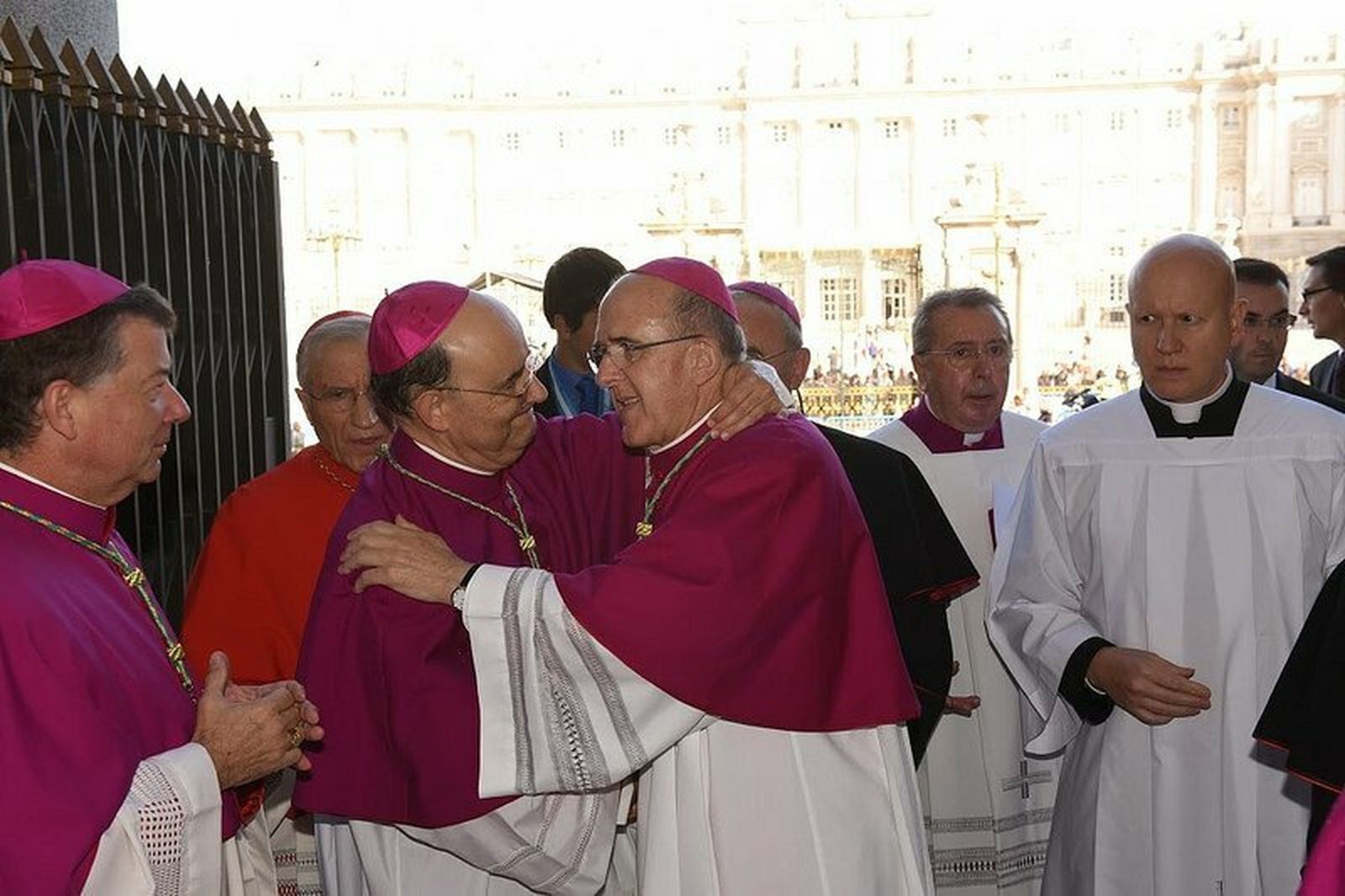 El destino de los auxiliares de Rouco: Fidel, a Burgos; Franco, a ...